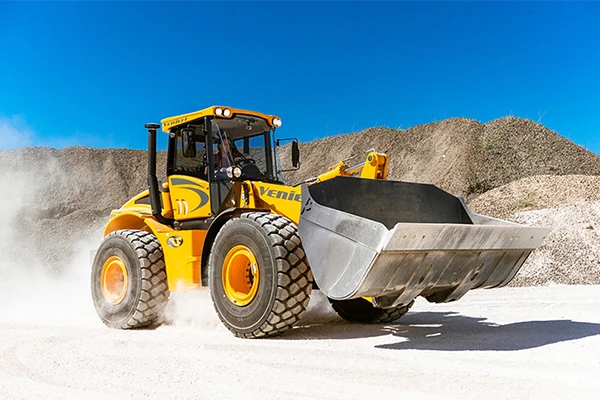 VF Venieri SpA Installs Backeye®360 on New Wheel Loaders - Brigade ...